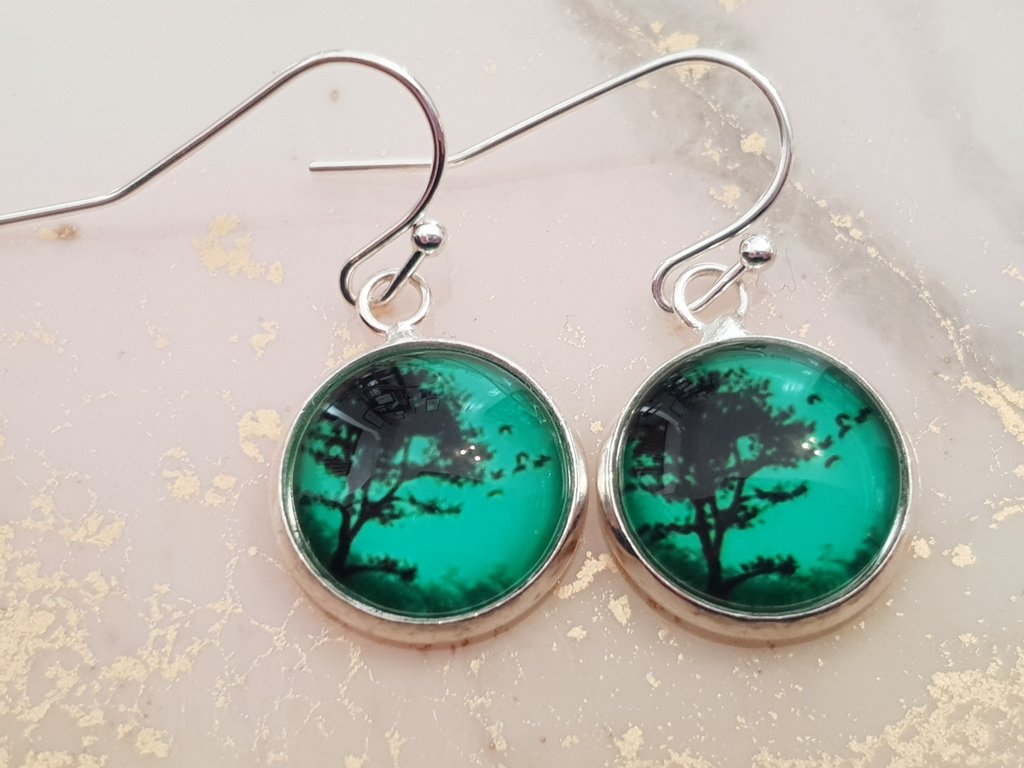 Tangs design - Green days – All about beautiful you